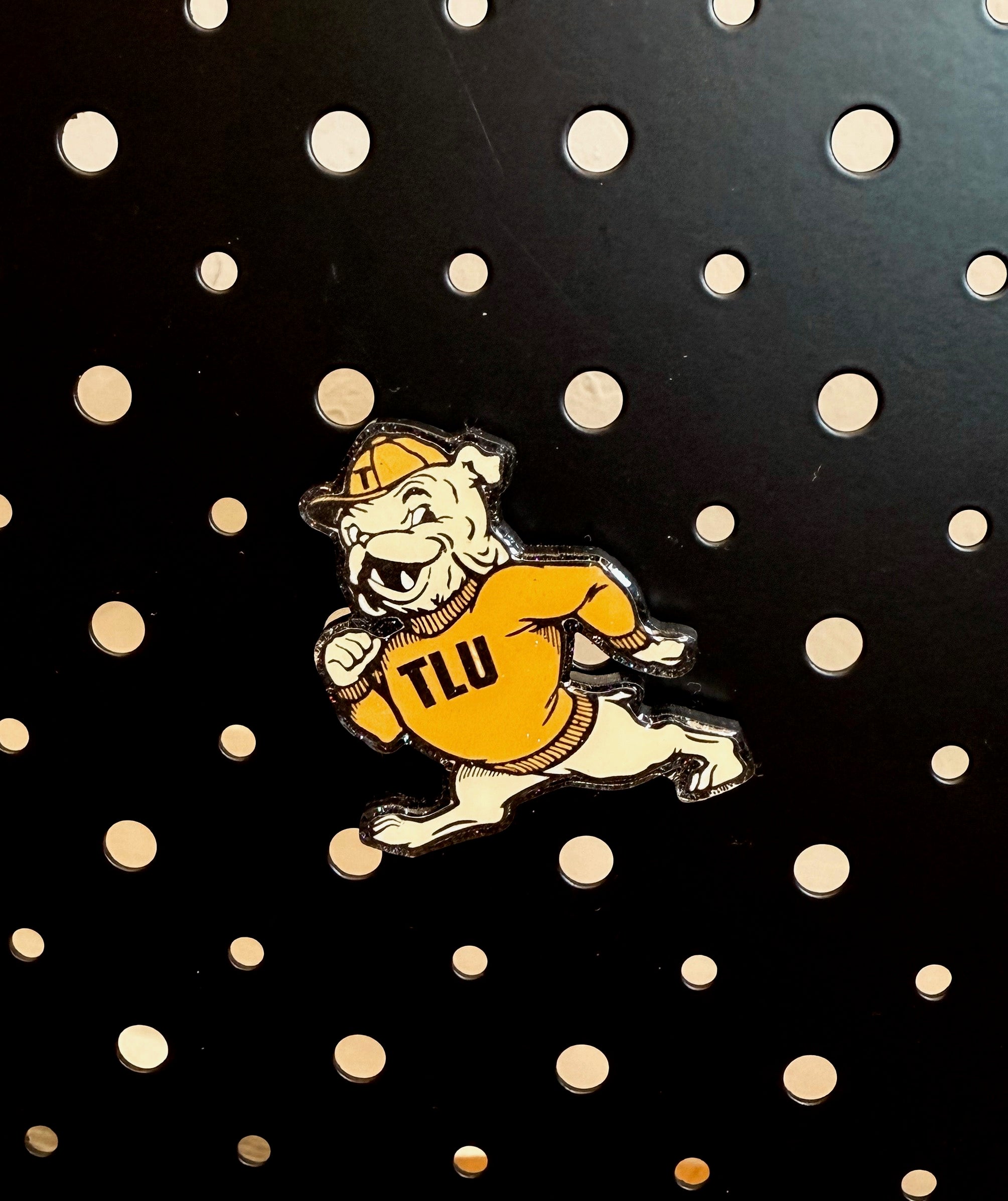 Throwback Bulldog Magnet – The Varsity Vault
